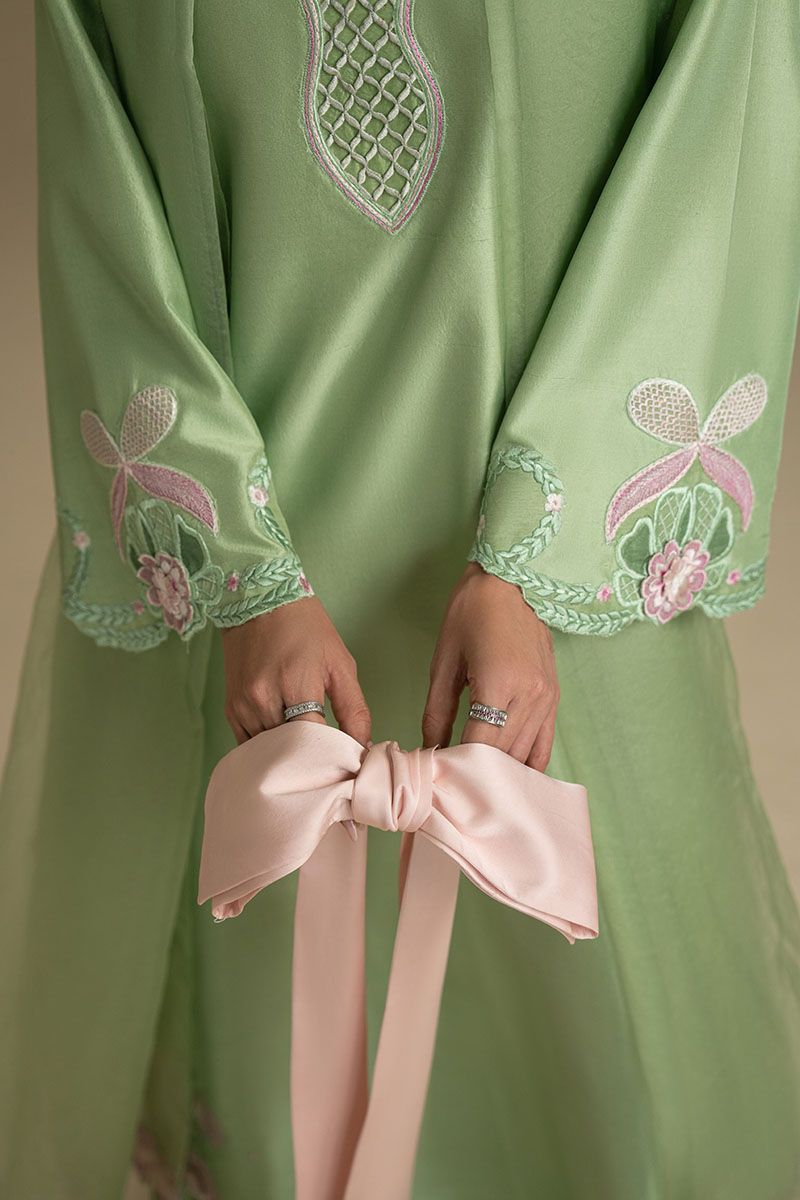 Khakaa | Online Store | Zelee