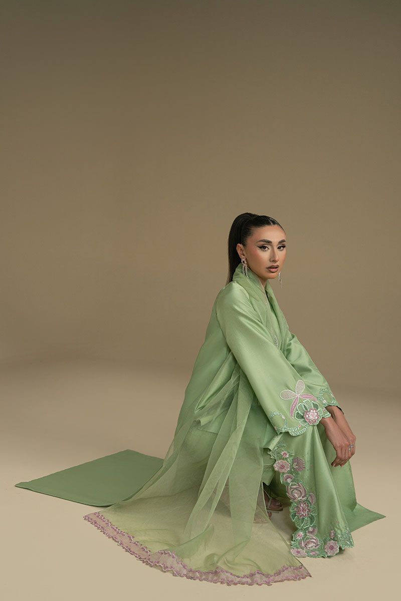 Khakaa | Online Store | Zelee